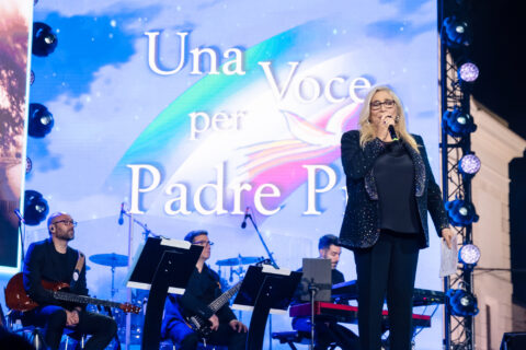 Rai1, "Una Voce per Padre Pio" torna per il 25° anno. Tra gli ospiti ...